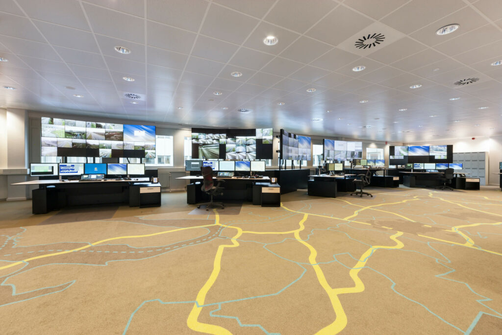 Providing dispatch and control rooms for various sectors - CREON